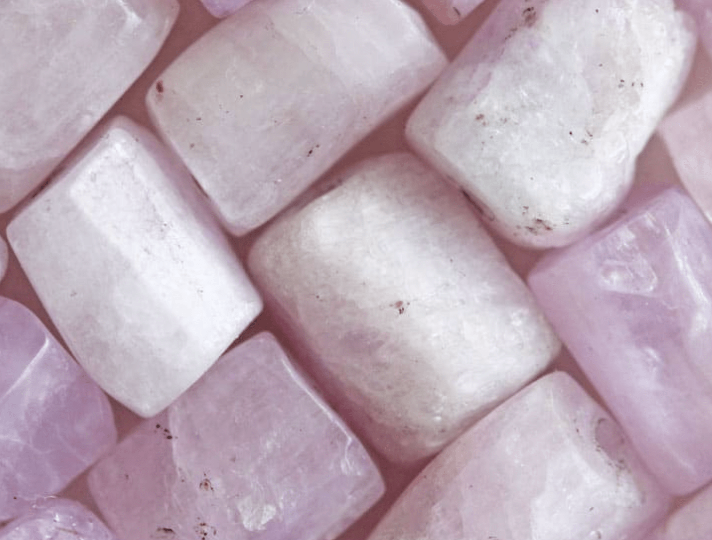 La Kunzite, ses bienfaits et vertus – Inès & Zoé